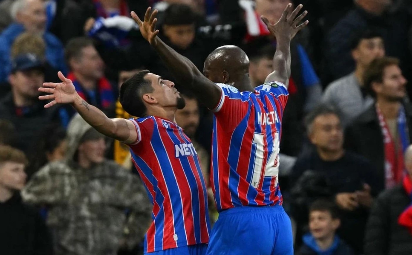 Crystal Palace và Rayo Vallecano vào chung kết Conference League