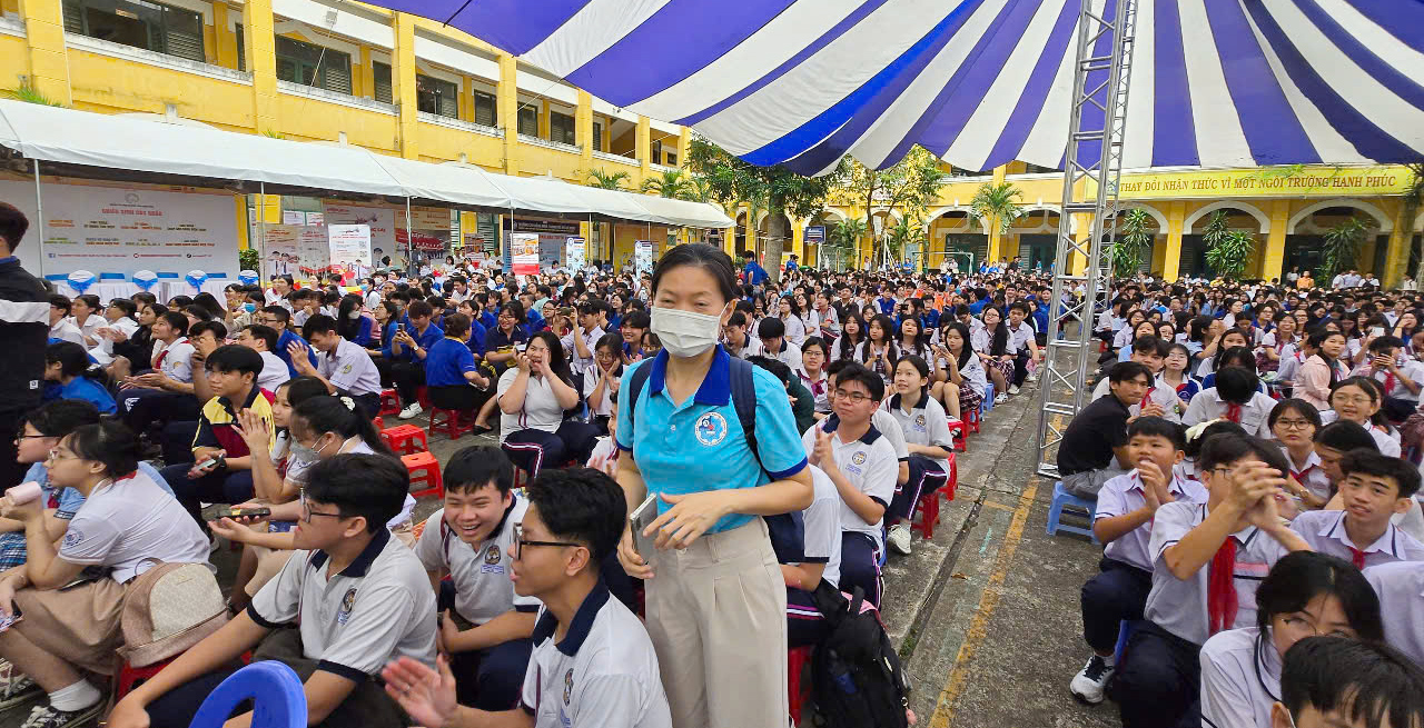 TP.HCM: Hơn 3.000 học sinh tham gia ngày hội hướng nghiệp, tuyển sinh