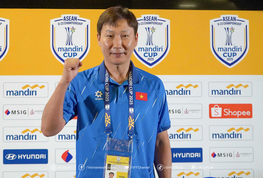 Coach Kim Sang-sik aims to win the Southeast Asian championship with ...