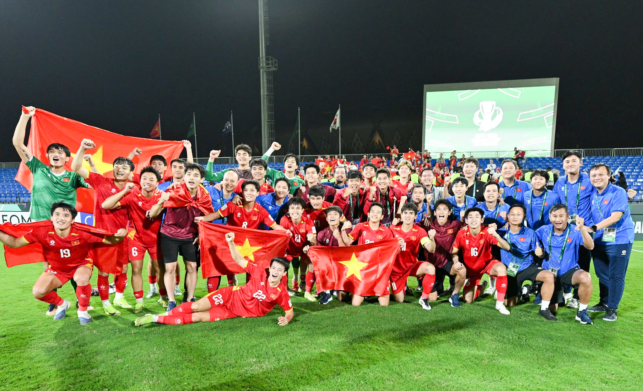 Chủ tịch AFC chúc mừng U23 Việt Nam giành HCĐ châu Á