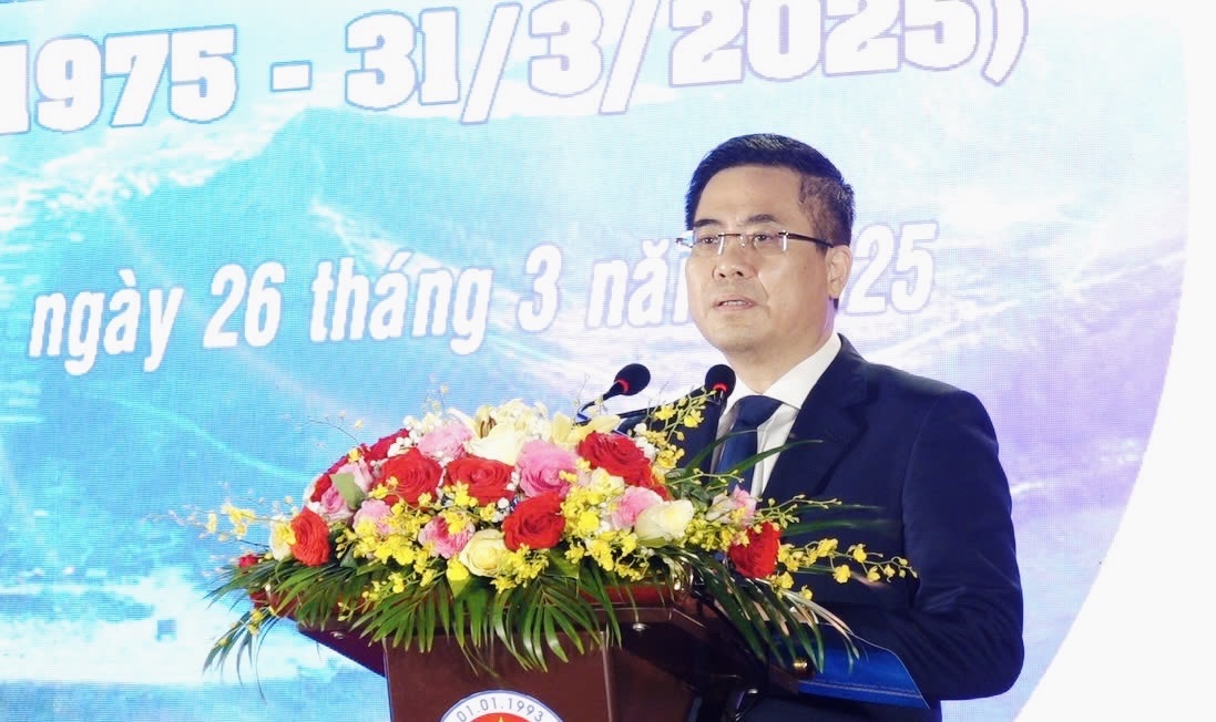 Lễ kỷ niệm 50 năm ngày giải phóng trên quê hương Đội hùng binh Hoàng S