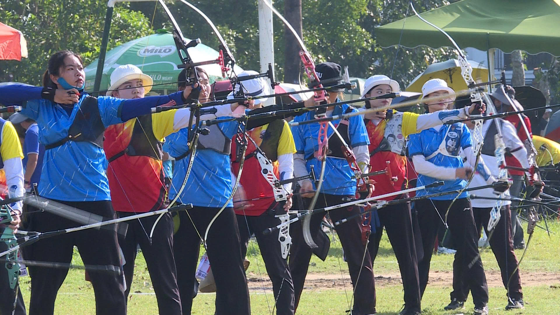 150 archers from across the country compete at the National Archery ...