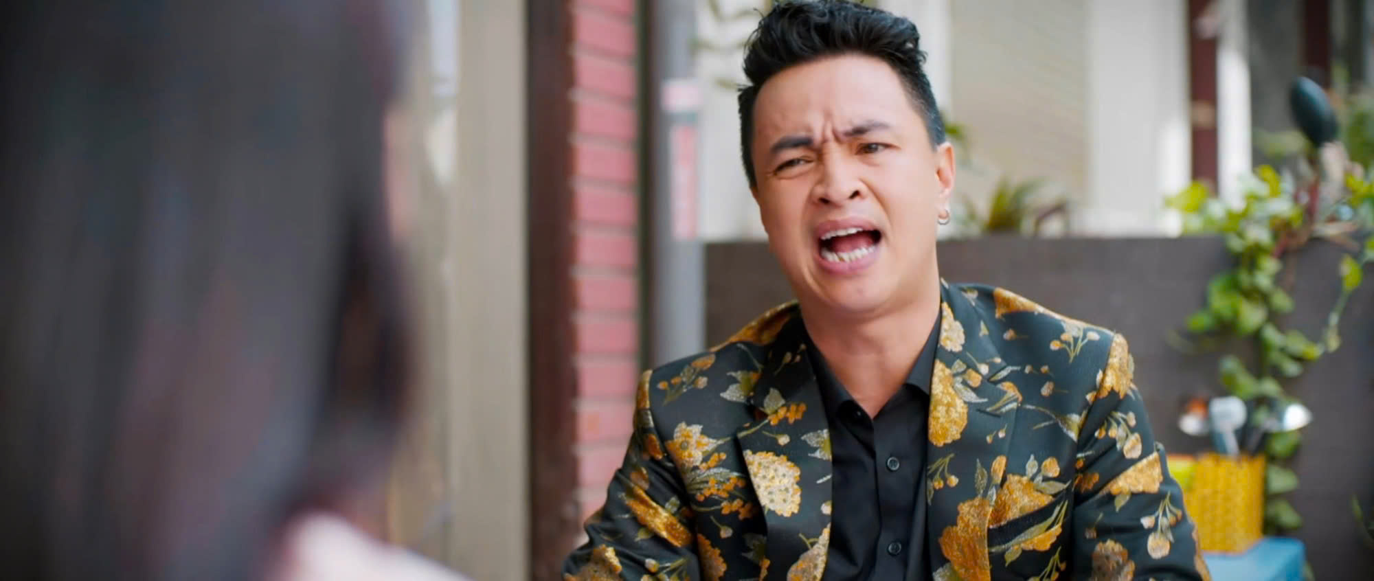 Nhân vật phản diện duyên dáng nhất phim "Gió ngang khoảng trời xanh"