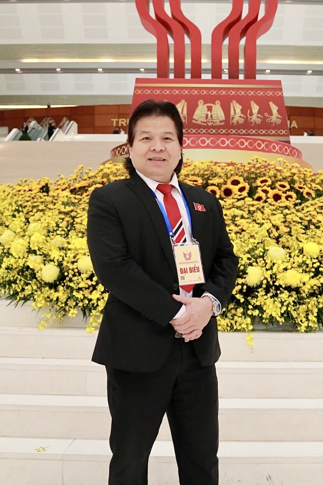 Bồi đắp khát vọng cống hiến và sáng tạo cho đội ngũ văn nghệ sĩ