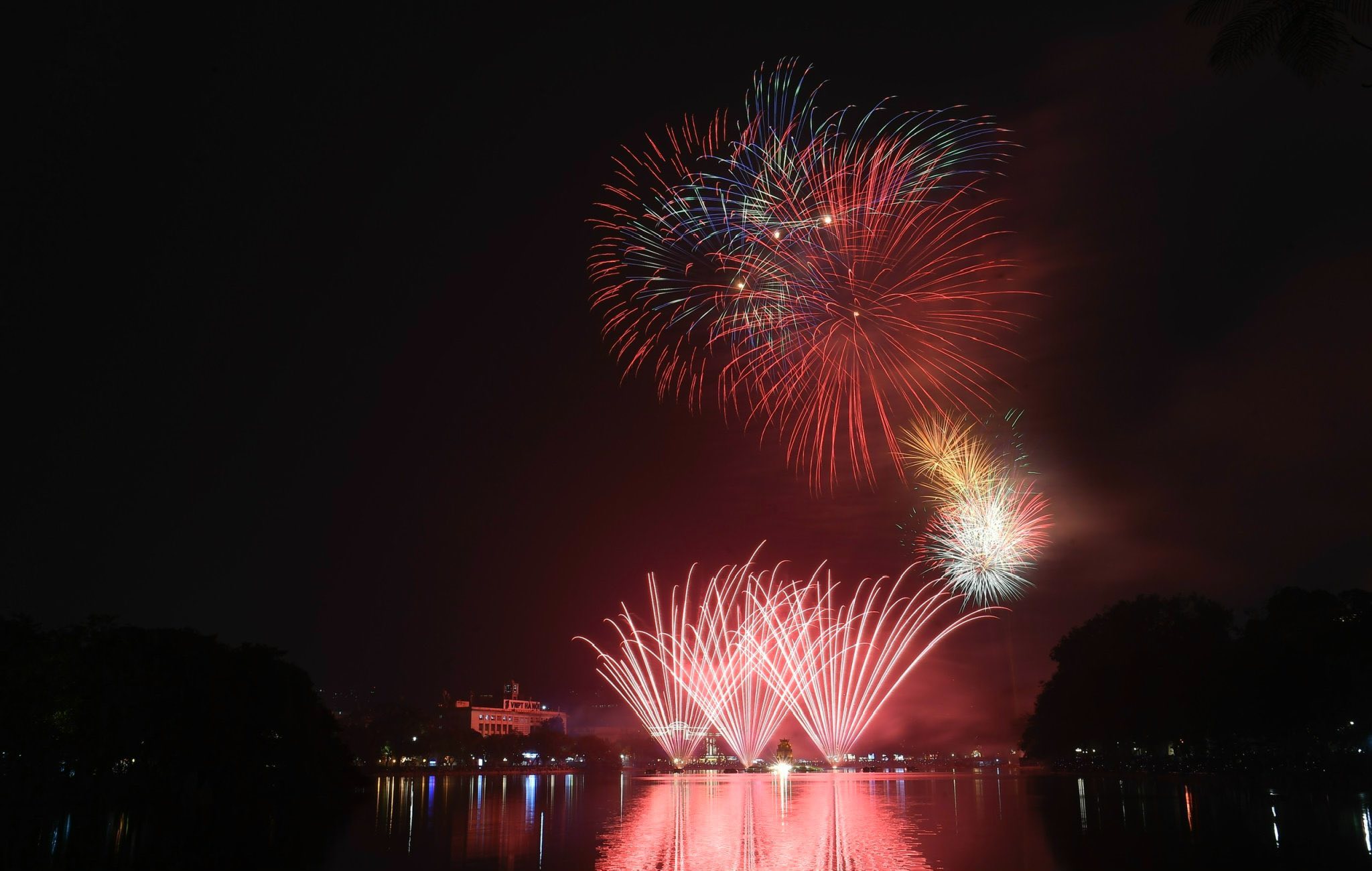 İnsanlar nerede ve ne zaman izliyor?